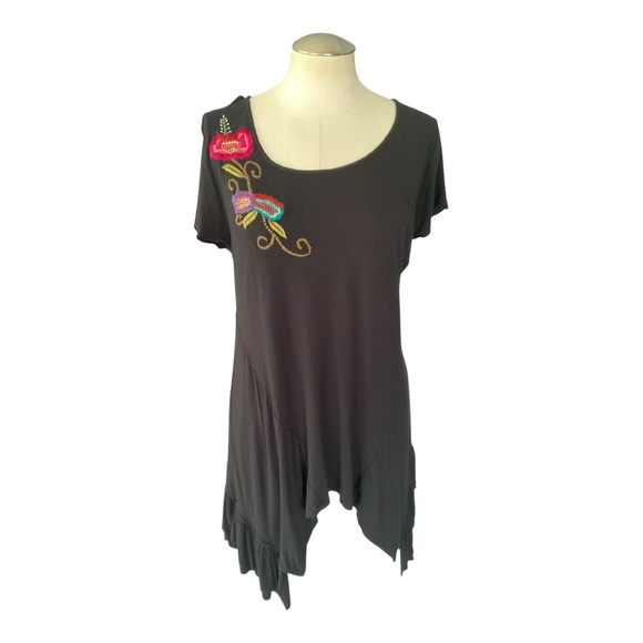 Caite | Tops | Caite Embroidered Tunic Top Asymmetrical Hem Boho Size ...